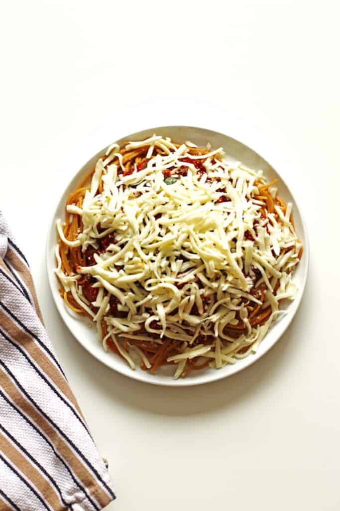 Easy Cheesy Spaghetti Recipe - Tried and True Recipes
