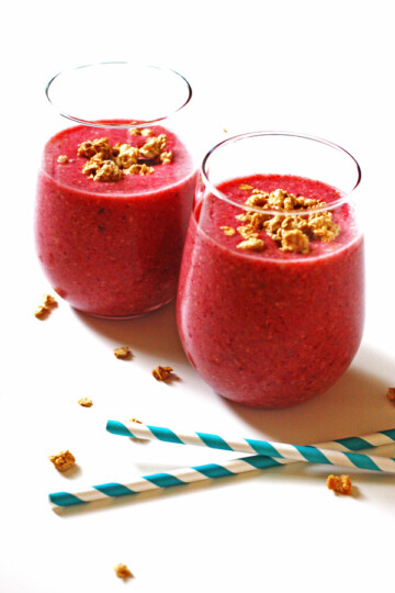 Berry Granola Smoothie - Tried and True Recipes