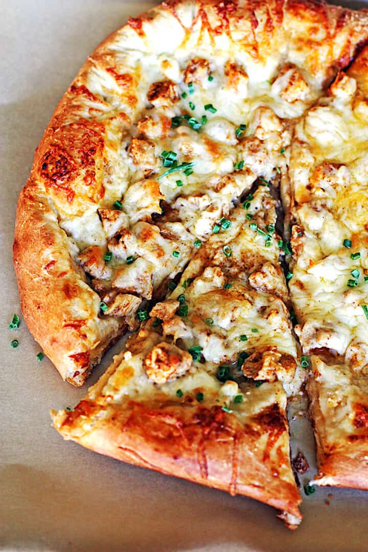 Homemade Buffalo Chicken Pizza Recipe - Tried and True Recipes