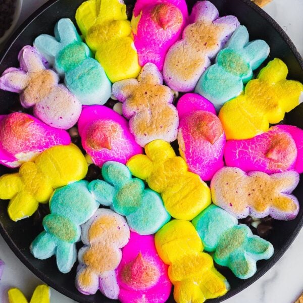 20 Fun and Easy Recipes Using Marshmallow Easter Peeps - Tried and True ...