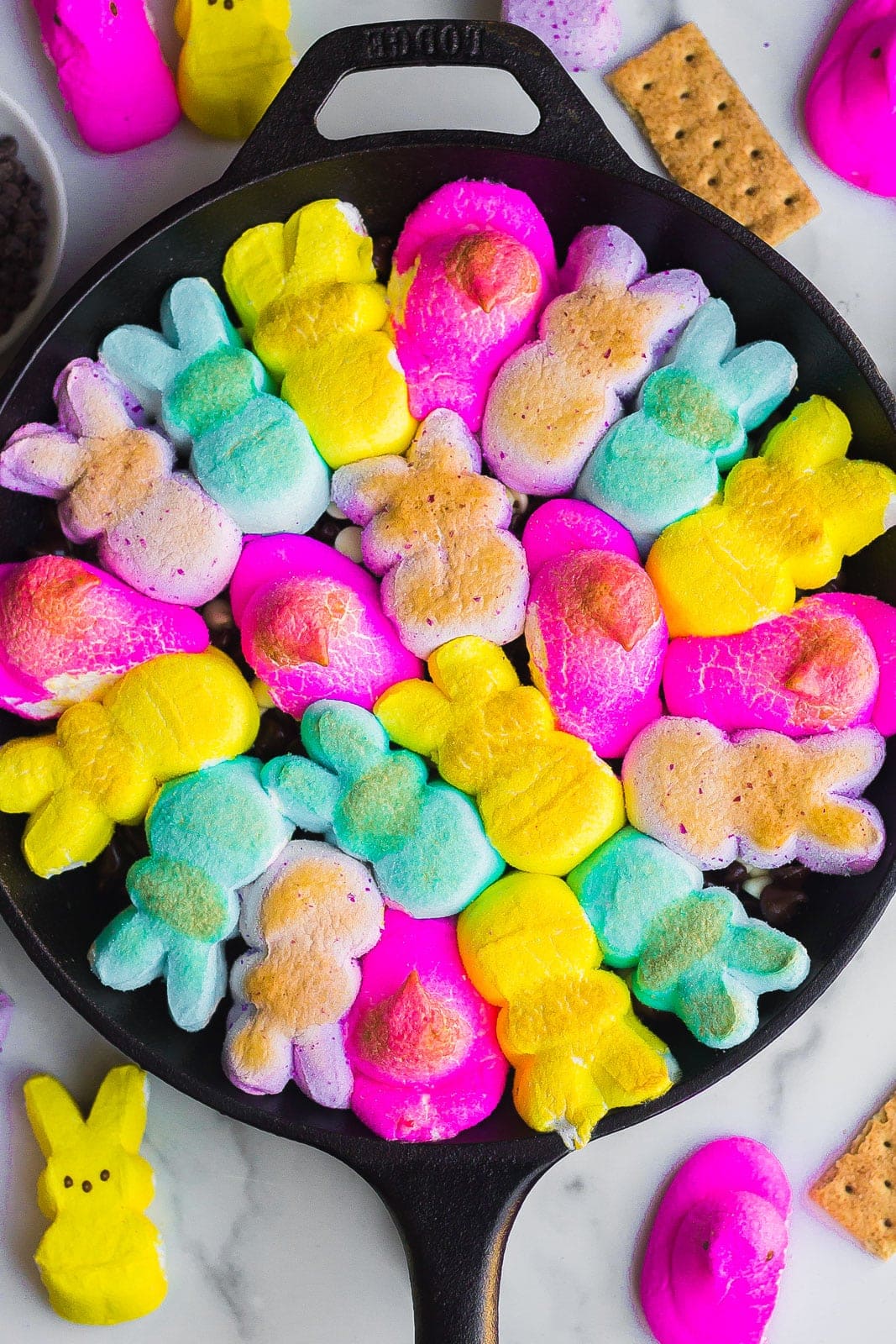 20 Fun and Easy Recipes Using Marshmallow Easter Peeps - Tried and True ...